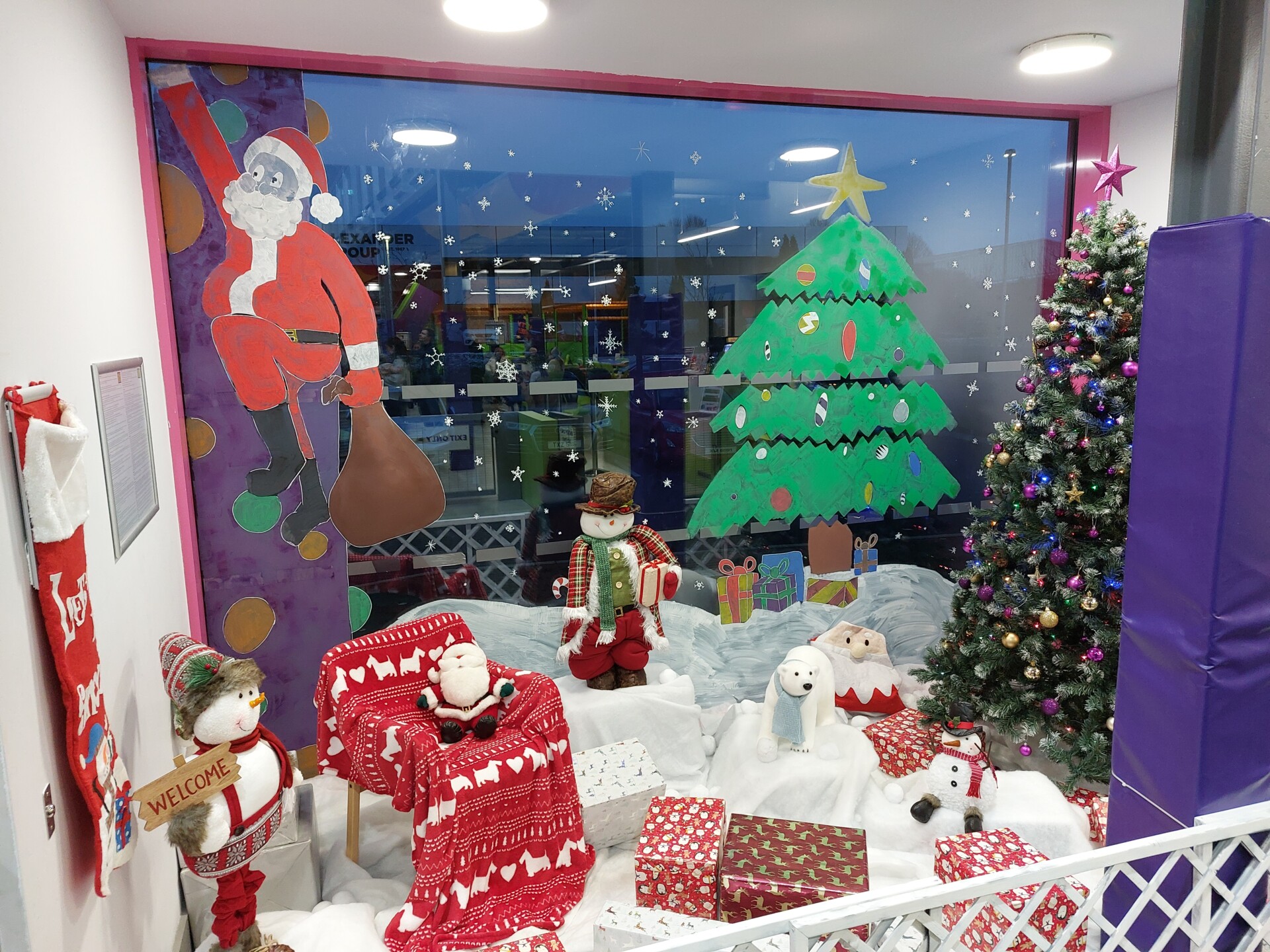 High Rise Lisburn | Christmas opening hours